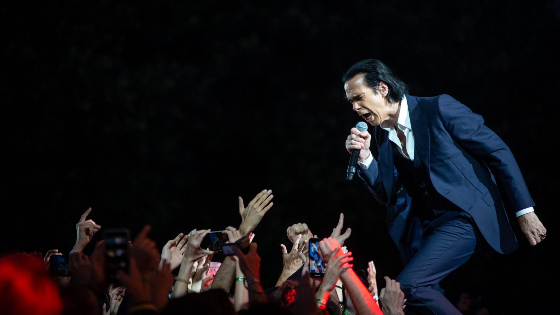 Adiós, junio - Mússica